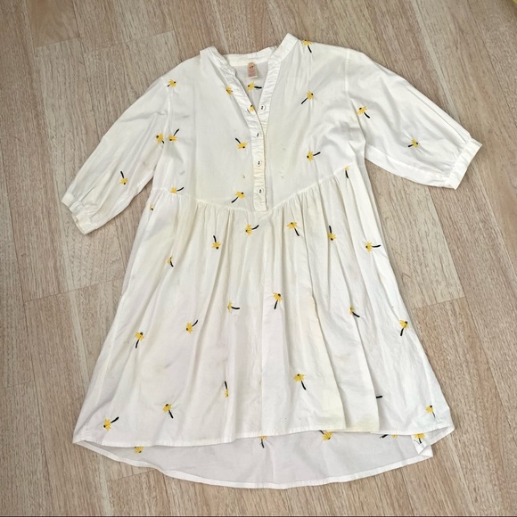 Dresses | 12 Sleeve Embroidered Daisy Hilo Maternity Dress | Poshmark